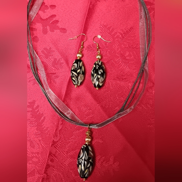 Rhonni Re | Jewelry | Handcrafted Painted Glass Set | Poshmark
